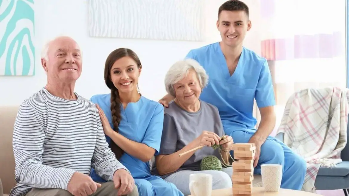 5 Indoor Activities for Seniors – Caregiver Ideas
