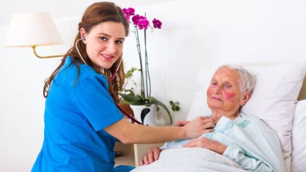 Gerontology vs Geriatrics – Similarities and Differences